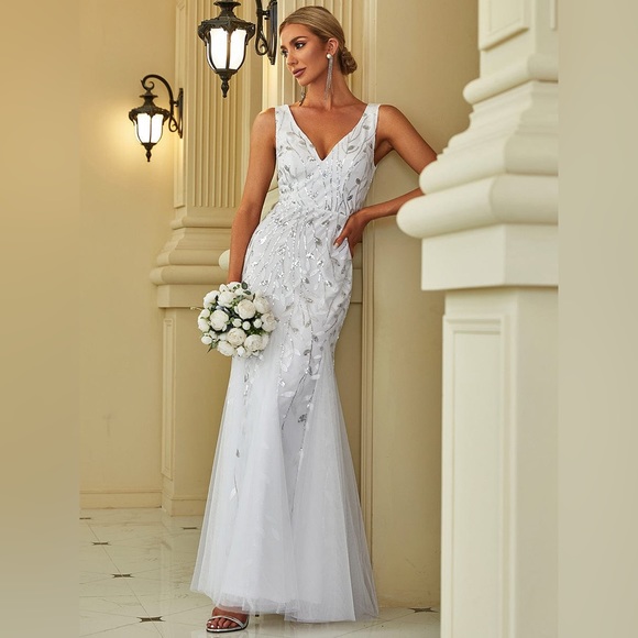 Ever Pretty | Dresses | Ever Pretty Double Vneck Fishtail Sequin ...